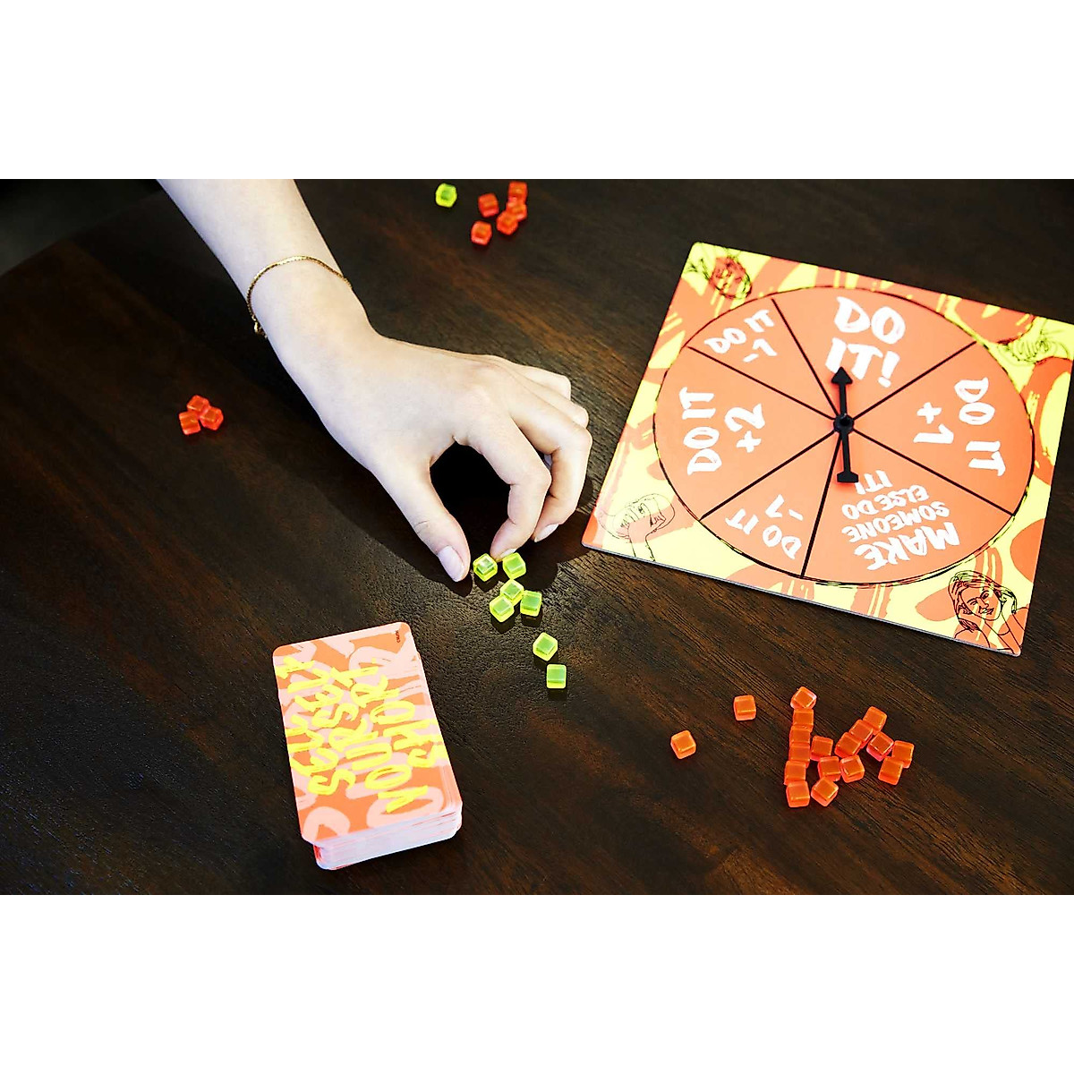 Mattel Games Sell Yourself Short, Hilarious Party Game for Adults and Teens, with Spinner, 112 Cards and 41 Tokens, Makes a Great Gift for 14 Year Olds and Up