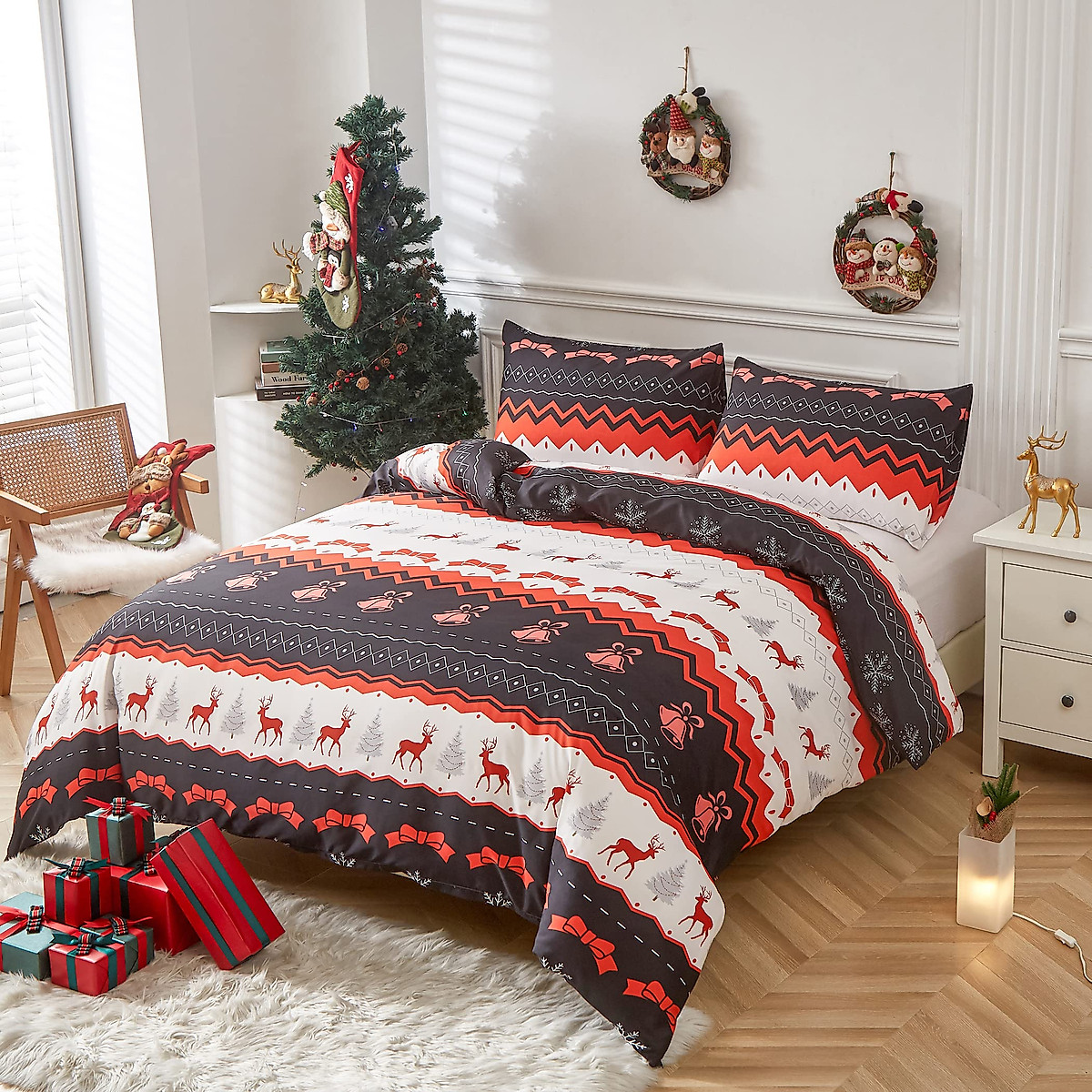 LAMEJOR Christmas Duvet Cover Set Queen Size Soft, Christmas Theme Reindeers/Bells/Christmas Trees Pattern Holiday Decor, 1 Duvet Cover+2 Pillow Cases