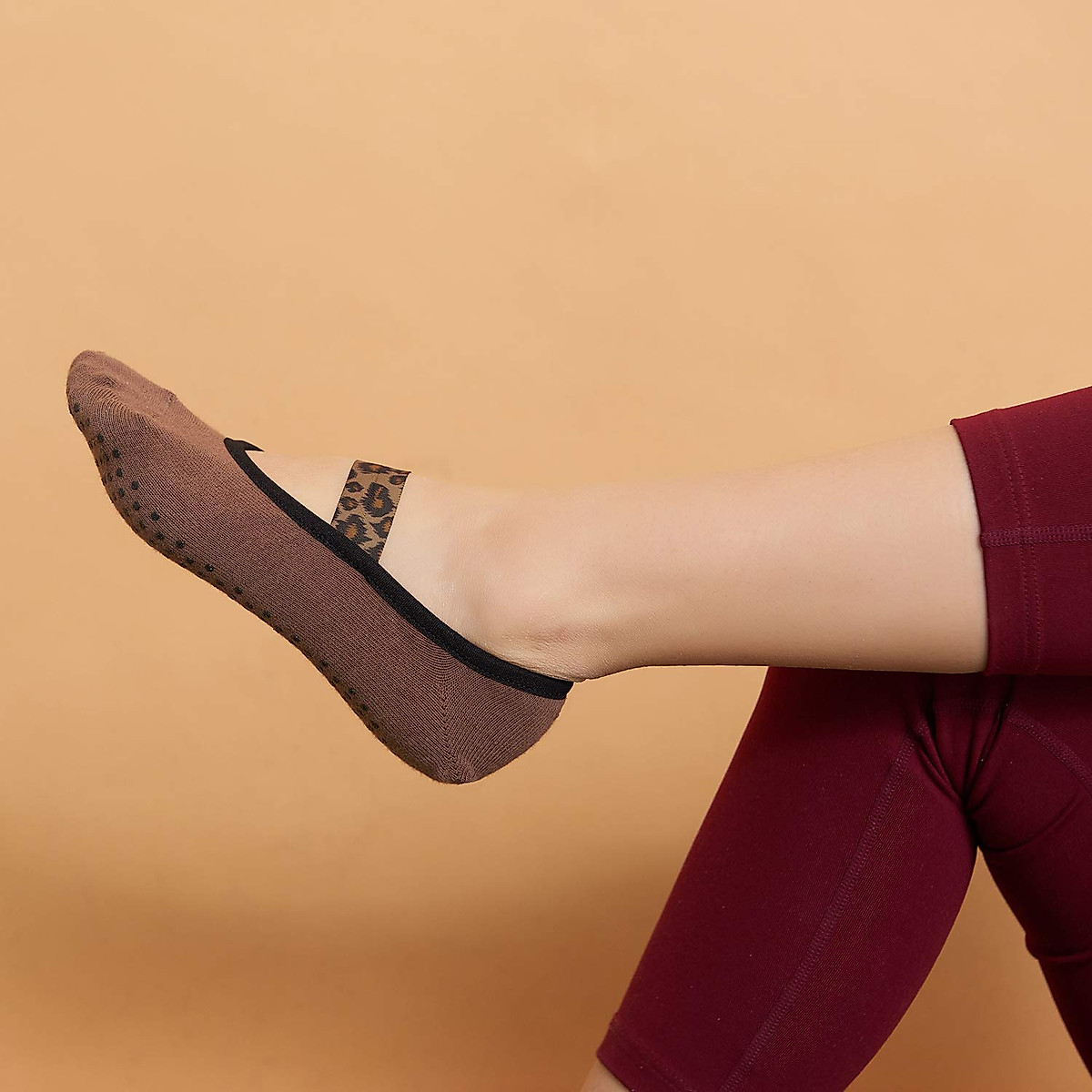 Aprilaugust Yoga Socks with Non Slip Grips & Leopard Strap, Perfect for Pilates, Barre, Ballet (Brown leopard strap (1pair), Medium)