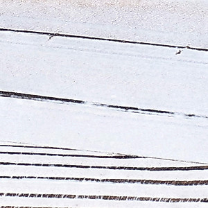 Sunnydaze 29-Inch Decorative Fir Wood Wagon Wheel - Rustic Western Indoor and Outdoor Decor - White - Set of 2