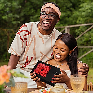 Money Box for Cash Gift Pull, Money Gift Boxes for Cash on Birthday, Christmas, Graduation, Mother's Day, for Husband, Wife, Girlfriend, Mother With Soap Rose Flower and Greeting Cards (Black+Red)