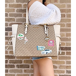 Michael Kors Gilly Large Jet Set Drawstring Top Zip Tote (Light Cream Multi MK)