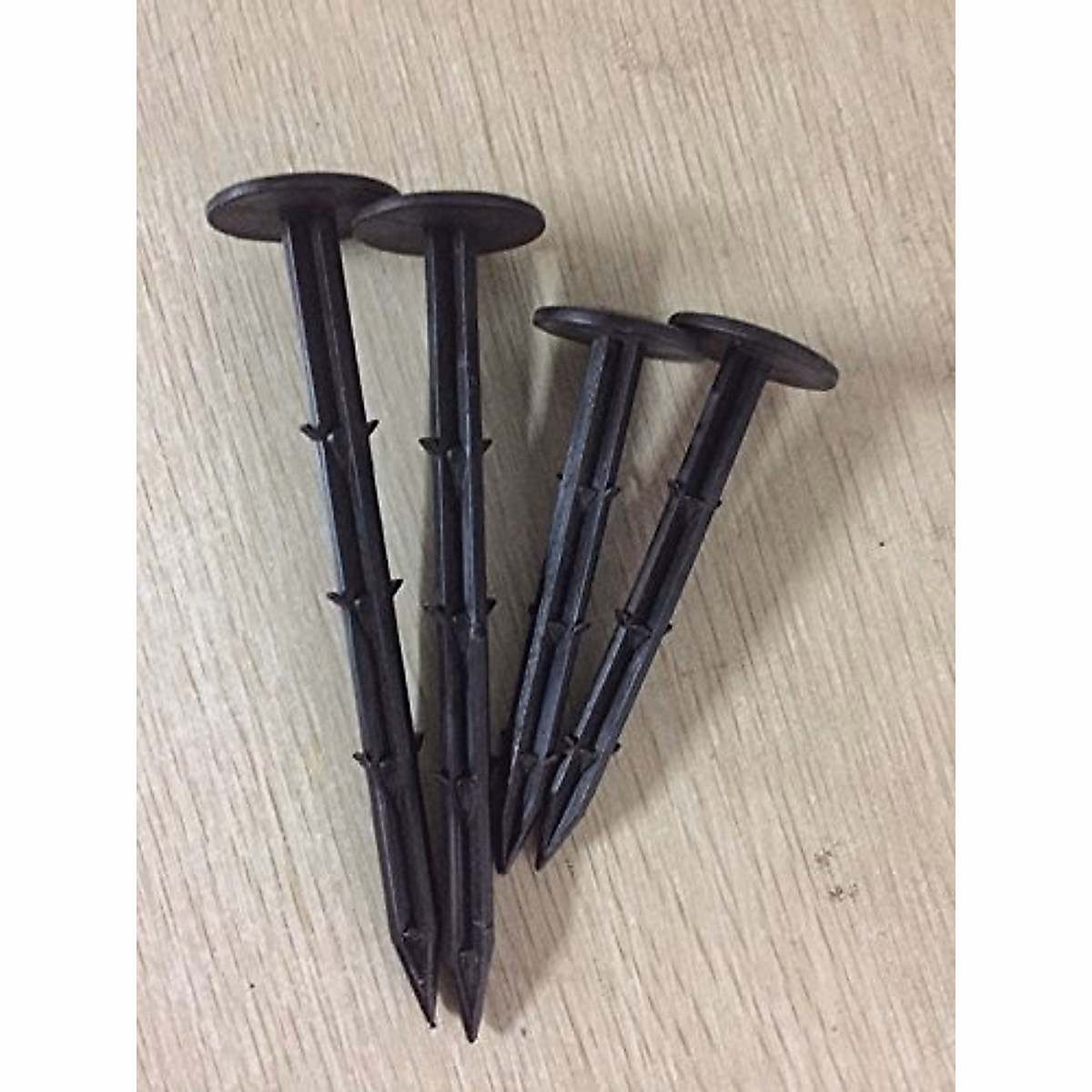 KINGLAKE 30 Pcs 4.3 inch Sturdy Plastic Stakes Anchors Rustproof for Holding Down Landscape Fabric Lawn Edging,Tents,Game Nets and Rain Tarps Black