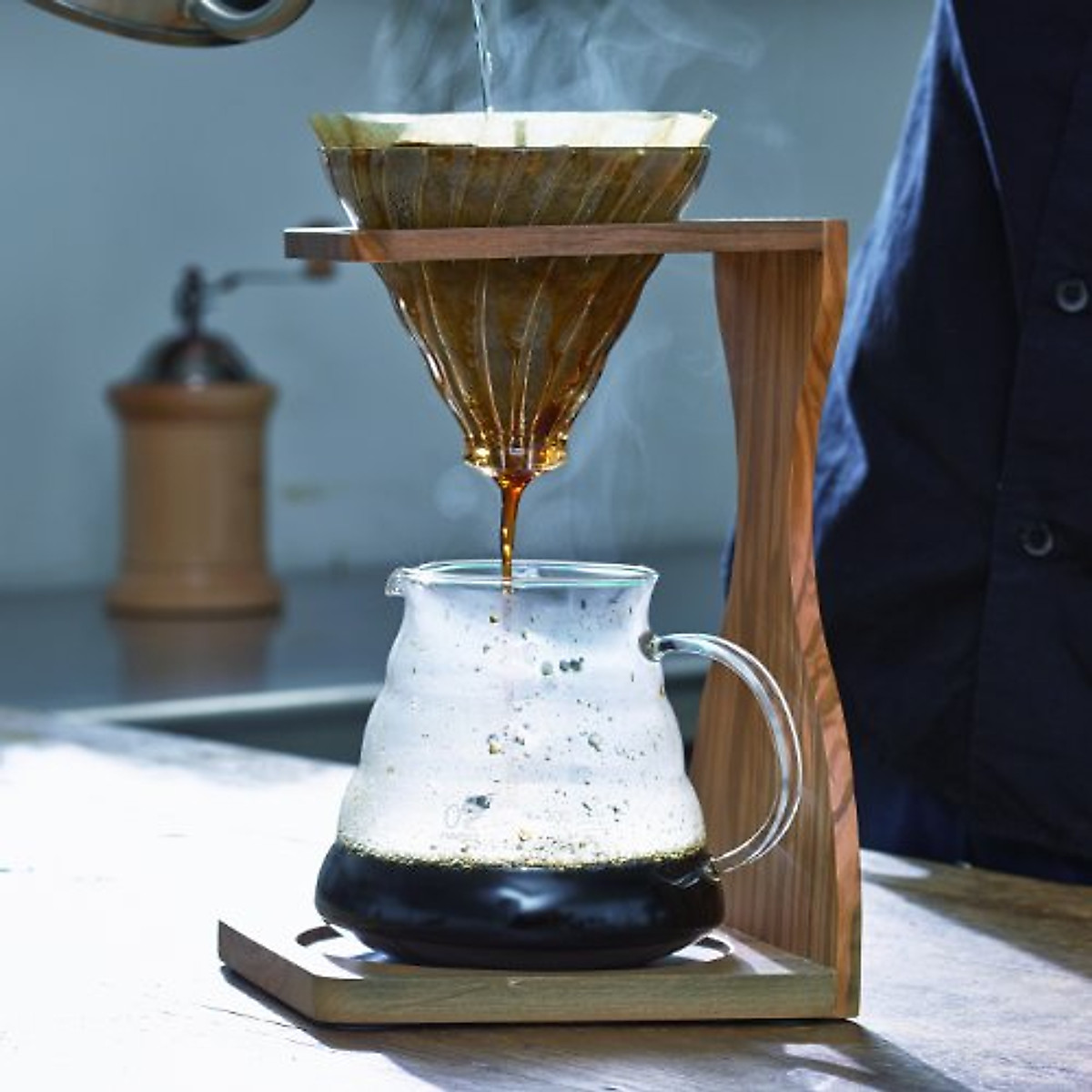Hario V60 Olive Wood Pour Over Stand Set