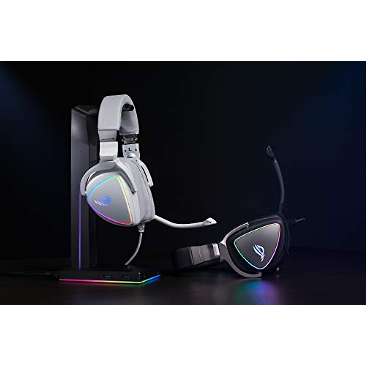 ASUS RGB Gaming Headset ROG Delta | Hi-Res ESS Quad-DAC, Circular RBG Lighting Effect | USB-C Connector for PCs, Consoles, and Mobile Gaming | Gaming Headphones with Detachable Mic