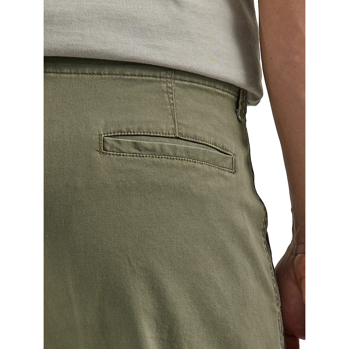 Wrangler Authentics Men's Relaxed Fit Stretch Cargo Pant, Olive, 38W x 29L
