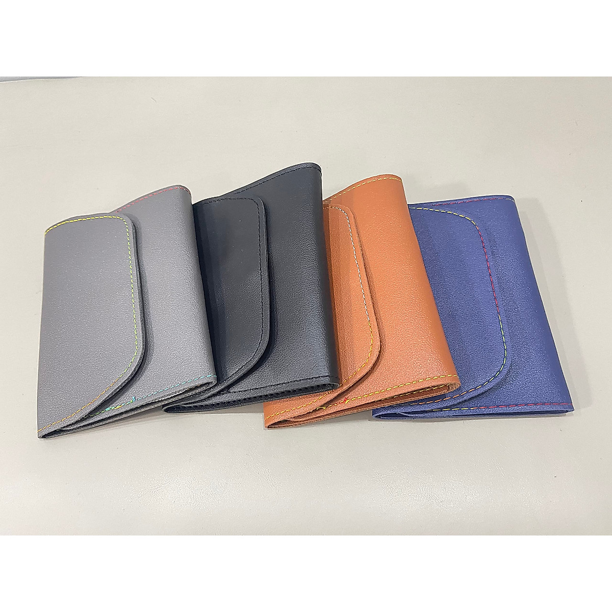 Manicure Set Professional Nail Clipper Kit, 16Pcs Stainless Steel Manicure Kit Gifts for Unisex, Manicure and Pedicure Set, Hand Foot Nail Care Tools Nail Grooming Kit with Portable Travel Case Navy