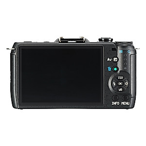 Pentax Q7 12.4MP Mirrorless Digital Camera with 02 Standard Zoom 5-15mm f2.8-4.5 and 06 Telephoto Zoom 15-45mm f2.8 Lenses (Black)