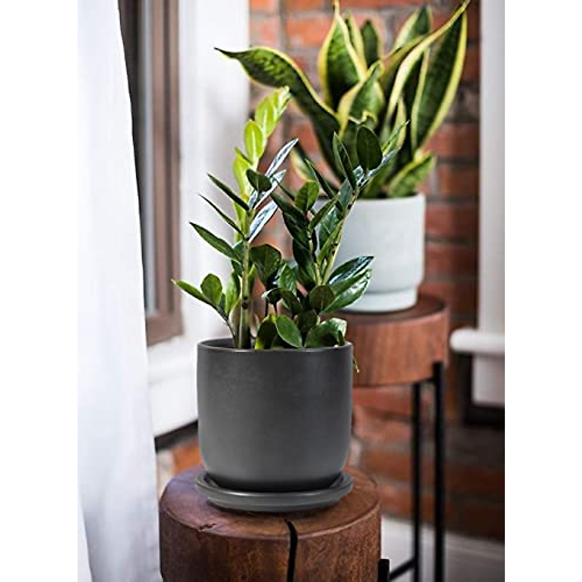 Serene Spaces Living Large Classy Matte Black Ceramic Pot with Drainage Holes and Saucer for Plants and Flowers, Decorative Outdoor/Indoor Planters, Measures 6" Diameter & 5.75" Tall