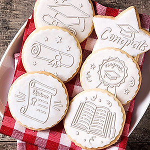 6 Pcs Graduation Season Theme Cookie Stamp Cookie Cutters Mini Cake Mold Fondant Stamp 3D Design Cookie Embosser for Graduation Party Supplies Kitchen DIY Children's Baking Tools (Graduation)