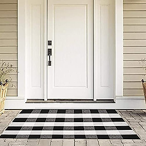 Aracon Buffalo Check Rug 27.5'' x 43'' Plaid Rug Reversible Cotton Hand-Woven Carpet Outdoor Black and White Checked Fall Decor Rug for Layered Front Porch Door Mats, Entryway, Farmhouse