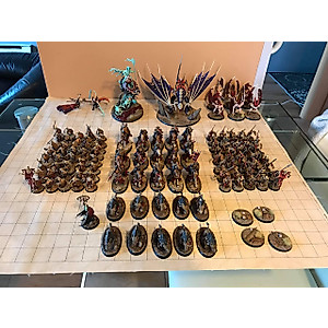 Chessex Role Playing Play Mat: Battlemat Double-Sided Reversible Mat for RPGs and Miniature Figure Games (26 in x 23 1/2 in) Squares/Hexes