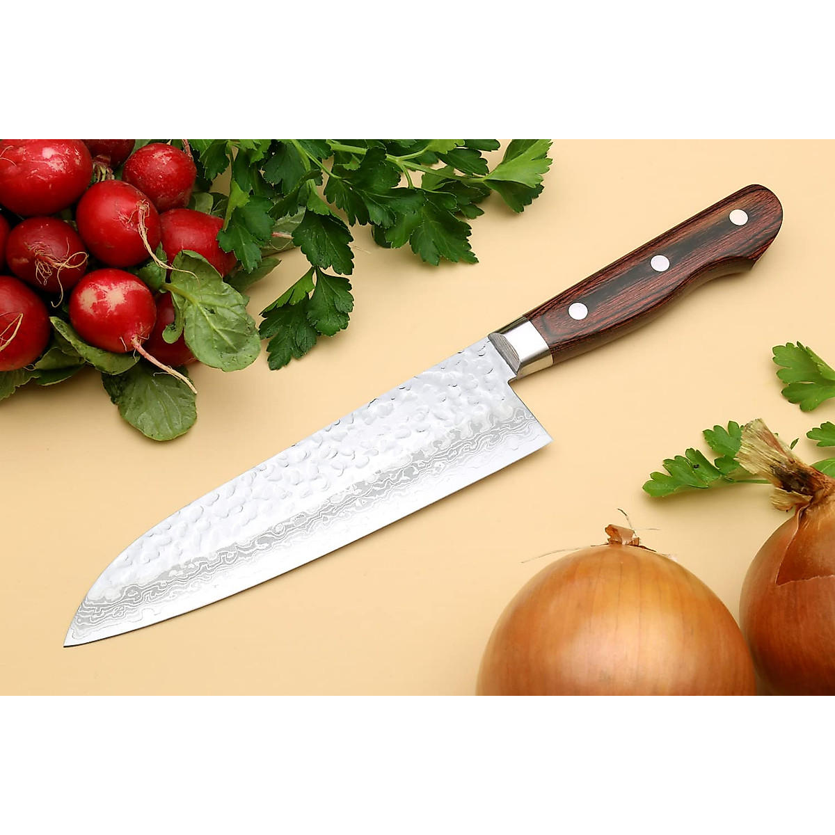 Yoshihiro VG-10 16 Layer Hammered Damascus Stainless Steel Santoku Chefs Knife (7'' (180mm))