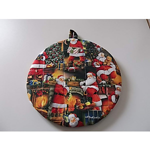 Christmas Pot Holders Santa Handmade Heat Resistant Double Insulated Quilted Hot Pads Trivets 9 Inches Round