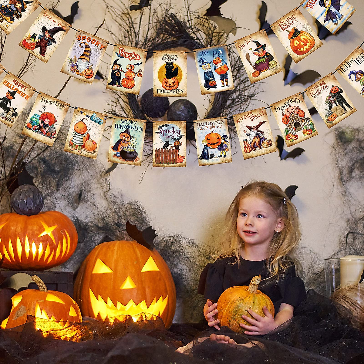 20 Pcs Vintage Halloween Garland Hanging Victorian Style Card Vintage Banner Decor, Halloween Wall Hanging Banner with Rope Halloween Card for Party Indoor Outdoor Decorations (Pumpkin Style)