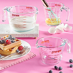 Pyrex Tempered Glass Liquid Measuring Cups Set, Includes 1-Cup, 2-Cup, 4-Cup, and 8-Cup, Dishwasher, Freezer, Microwave, and Preheated Oven Safe, Essential Kitchen Tools, 4 Piece