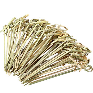 Nuogo 1000 Pcs Bamboo Cocktail Picks 4.13 Inch Bamboo Sticks Bamboo Skewers Fruit Toothpicks for Appetizers Handmade Food Picks Cocktail Skewer with Looped Knot for Party Snacks Sandwiches Drinks
