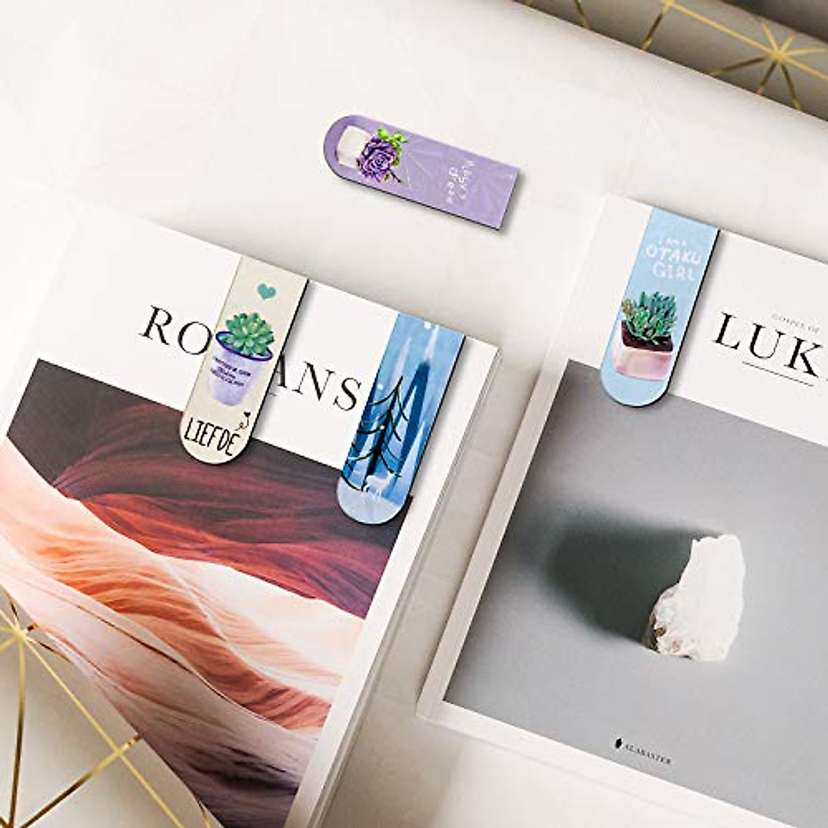 Mingting 36 Pcs Magnetic Bookmarks, Cute Assorted Magnet Page Markers Bookmark Page Clips for Women Men Office Classroom Teacher Student Kids Reading Stationery Supply (Plant + Animal)