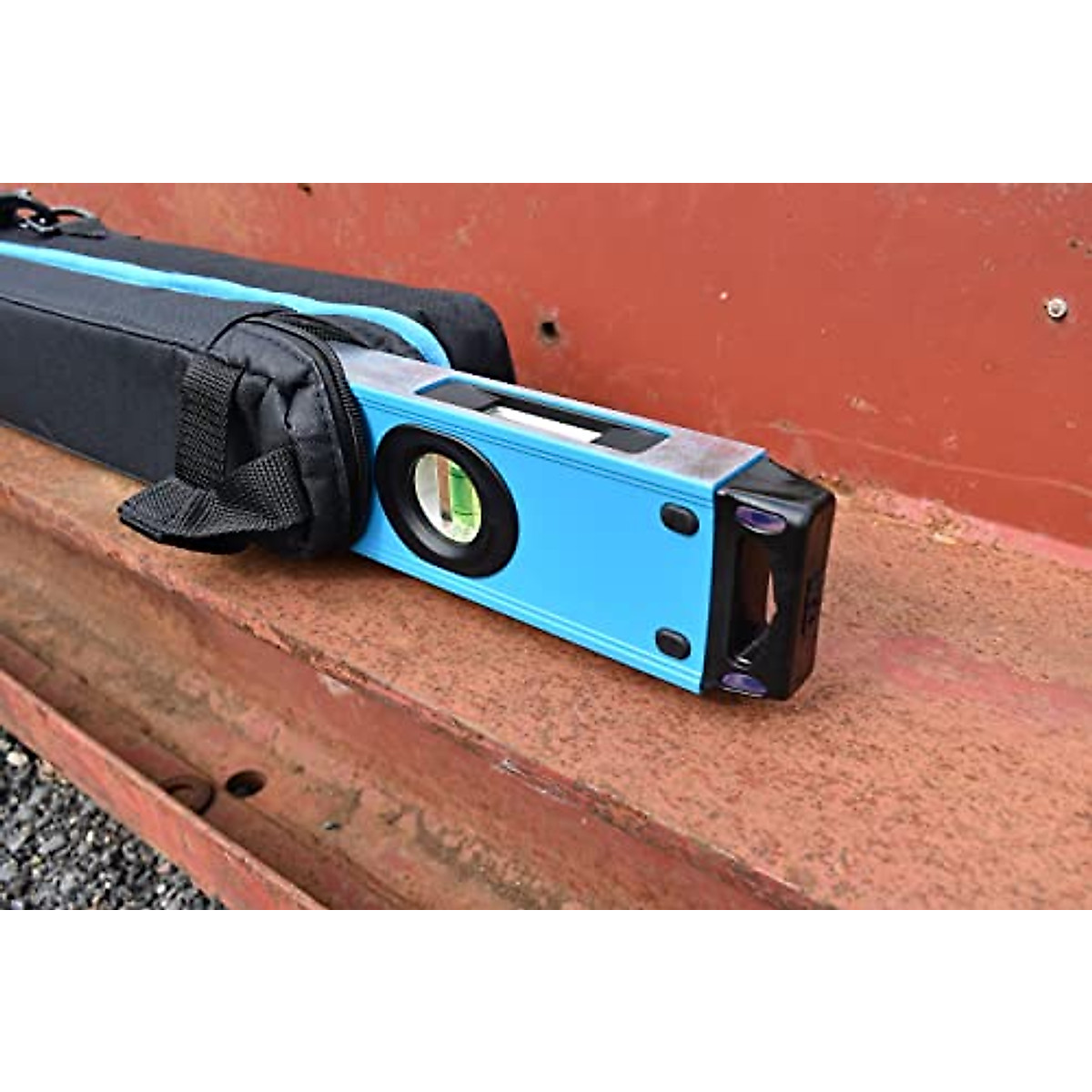 OX Tools OX-P024412 Professional Box 4ft Spirit Level, with Rubber Grip, All Aluminum Construction, Non Magnetic 4 Foot Level, Rubberized Soft grip Thru Handle, Magnified Vials. 48 Inch Level