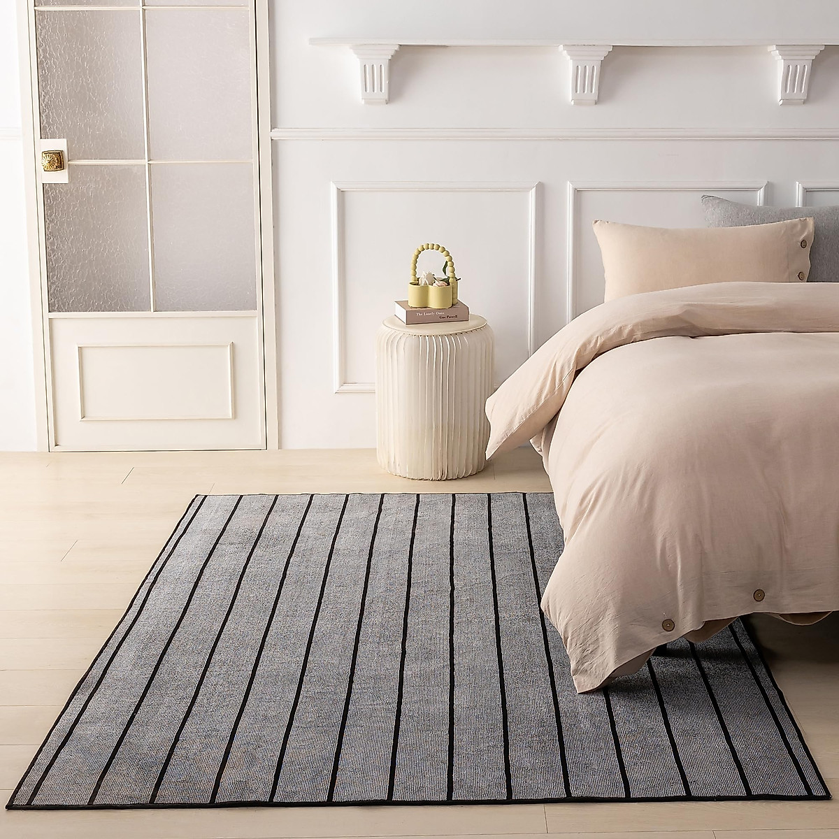 Serenhom Modern Ultra Soft 5x7 Area Rug - Non-Shedding, Machine Washable, Non-Slip Shaggy Carpet for Living Room, Bedroom, Kitchen, Dining Room, Patio, Office - Black/White Line Boho Moroccan Style