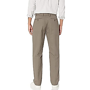Amazon Essentials Men's Classic-Fit Wrinkle-Resistant Flat-Front Chino Pant (Available in Big & Tall), Taupe, 40W x 30L