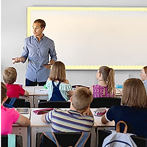 Teacher Created Resources Pastel Yellow Scalloped Border Trim