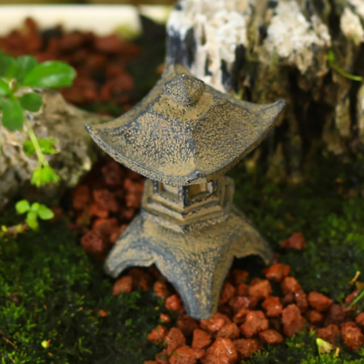 Yardwe Miniature Pagoda Statue Zen Garden Pagoda Mini Pavilion Pagoda for Chinese Japanese Micro Landscape Plant Pot Bonsai Aquarium Decoration