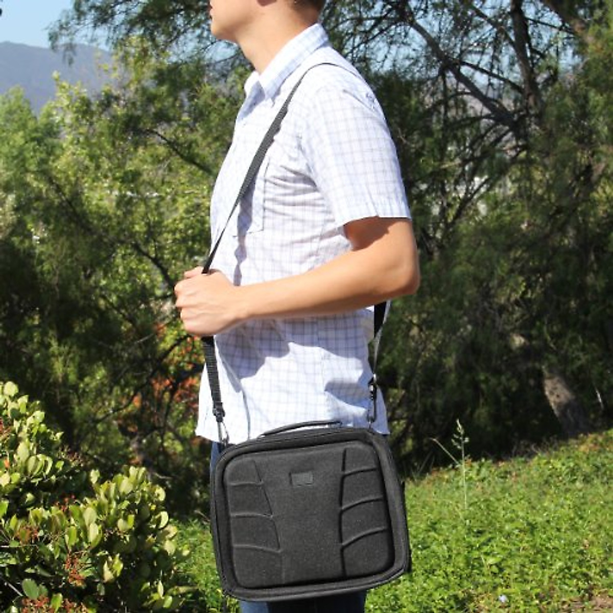 USA Gear Portable DVD Player Headrest Car Mount Display Case, Storage Bag Fits DBPOWER 9.5 Inch, Sylvania SDVD10408, Ematic EPD909, Azend BDP-M1061, Sony BDPSX910, More 7-10 Inches Blu-ray/DVD Players