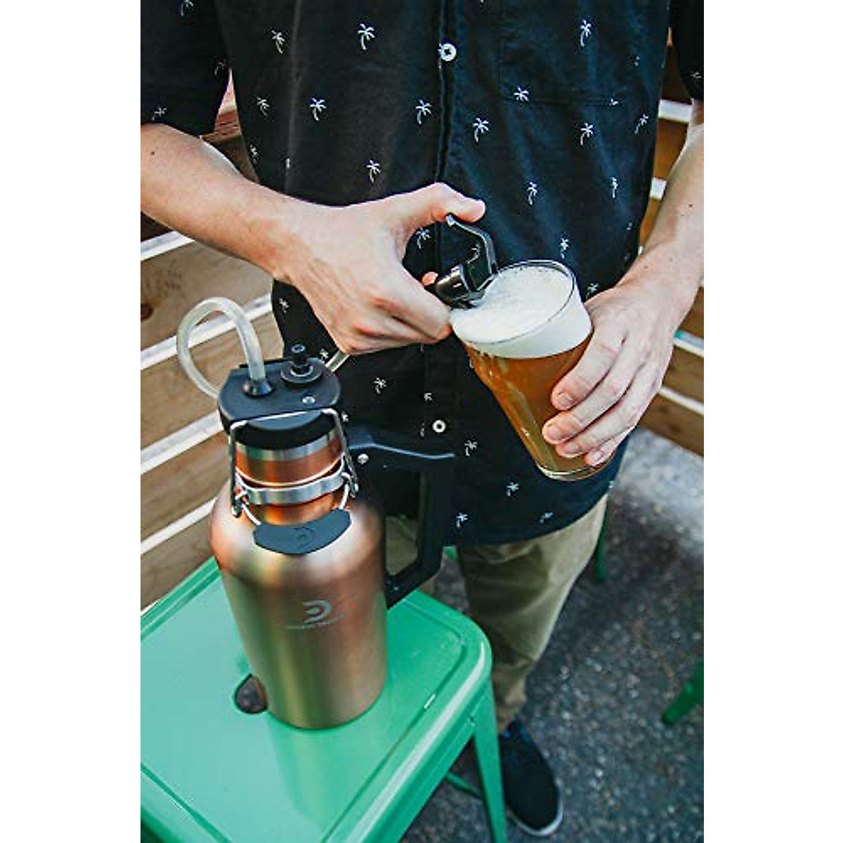 DrinkTanks 128 oz Vacuum Insulated Stainless Steel Beer Growler