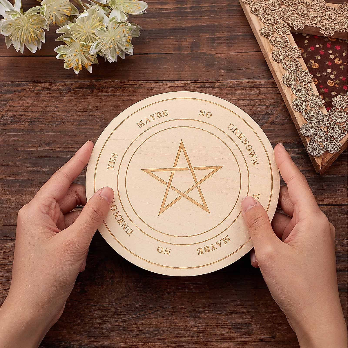 GORGECRAFT 149MM Star Pattern Pendulum Board Wooden Divination Metaphysics Message Board Wood Carving Boards Divination Witchcraft Altar Coaster Eco-Friendly Anti-Scalding Flat Round Shape