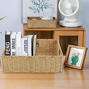 Hemoton 1pc Rattan Sundries Storage Basket Wicker Basket Clothes Storage Container Woven Storage Organizer with Lid Woven Basket Container Sundries Basket Weaving Toilet Child Fruit Stand