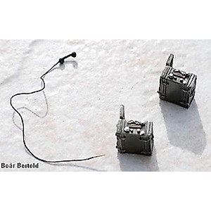 Dnepro Model - Soviet R-105 Field Radio DM3548, 1/35 Scale Model kit