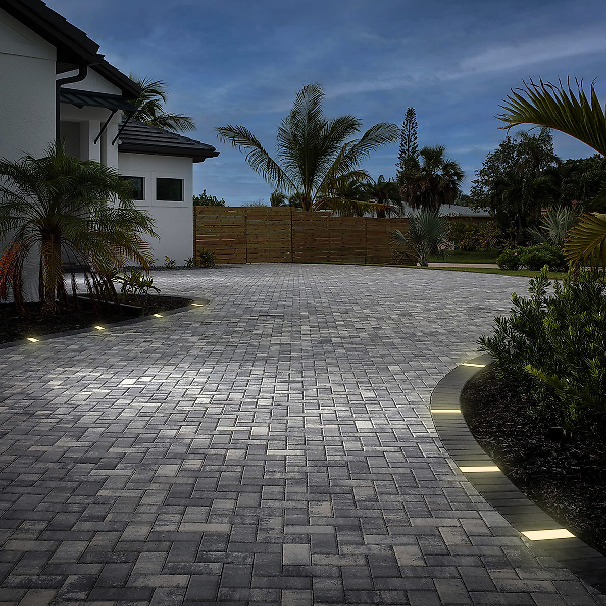 LUMENGY Paver Light 4×8 Inch (3.93 inch X 7.87 inch), 2700K Brick Lighting for Pavers, Driveway, Pathway Patio, & Garden, 12V Waterproof IP67, Drive-Over Rated