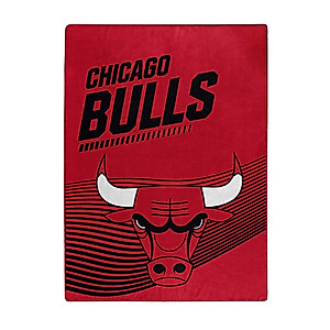 NORTHWEST NBA Chicago Bulls 60" x 80" Raschel Throw Blanket