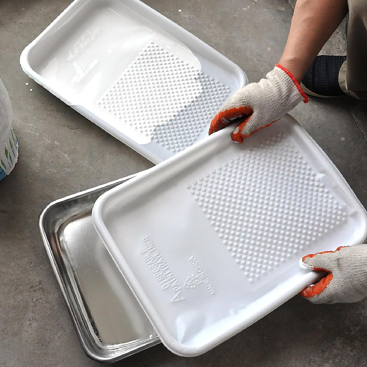 11-Pack 9inch Disposable Plastic Paint Roller Tray -Come up with Extra Metal Tray Liner - Ideal for DIY Painting Projects