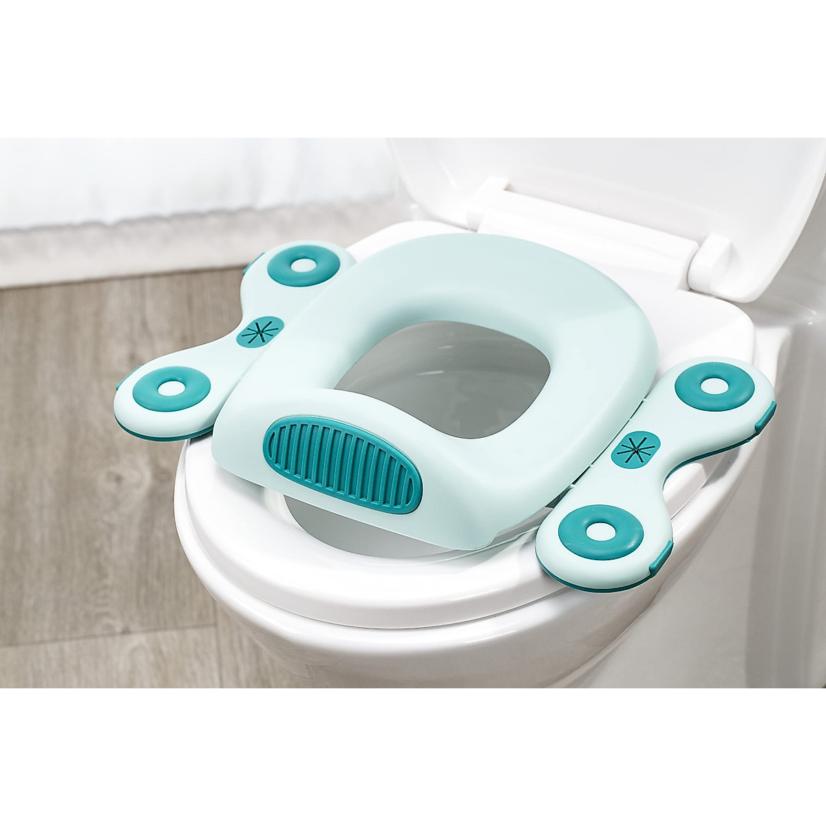 Neobum 3-in-1 Travel Potty Trainer Seat for Toddler Kids Foldable -Super Light, Easy to use, Sturdy, Roll of Potty Liners Included