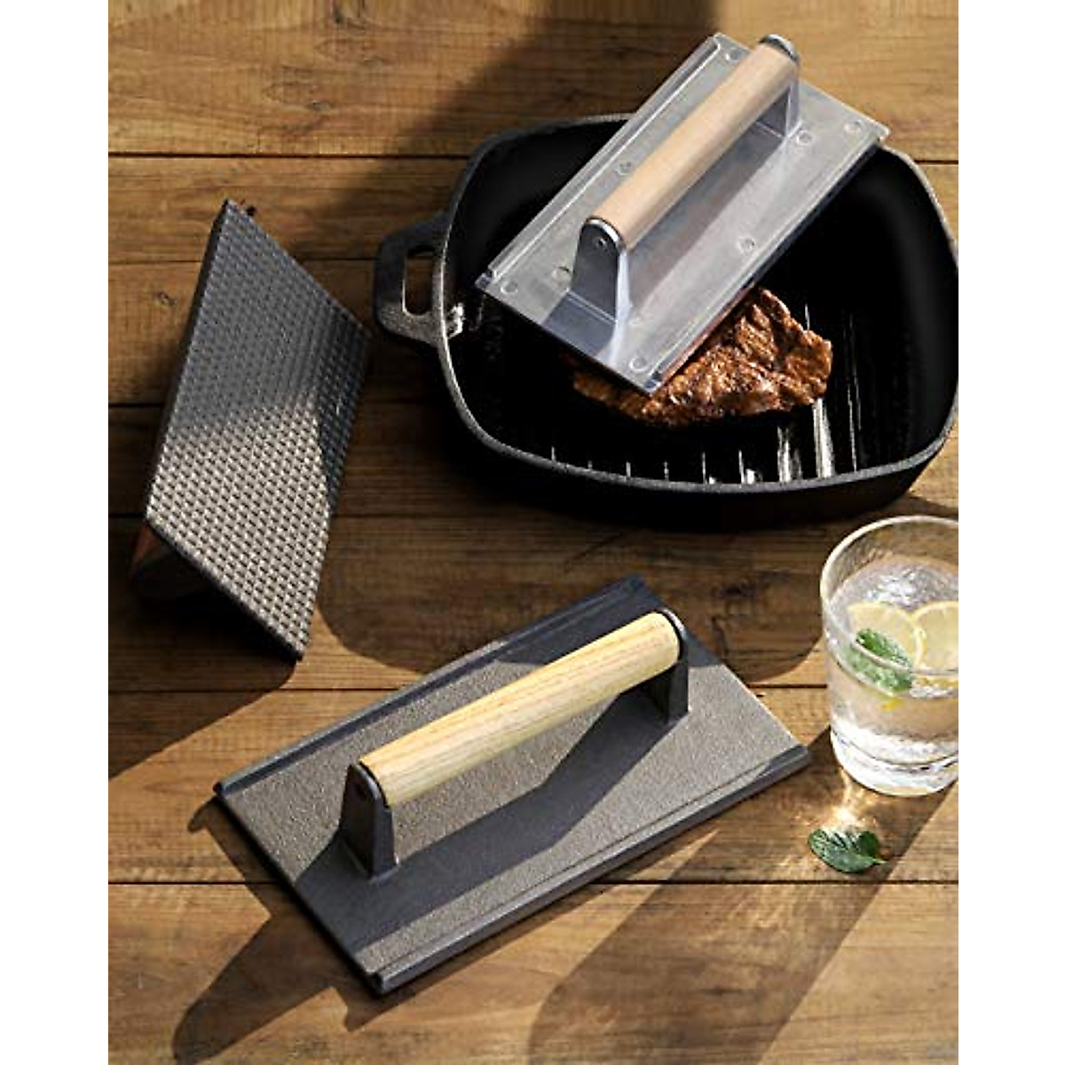 New Star Foodservice 42542 Extra Heavy Large Commercial Grade Iron Steak Weight/Bacon Press, 9.25-Inch by 5.25-Inch