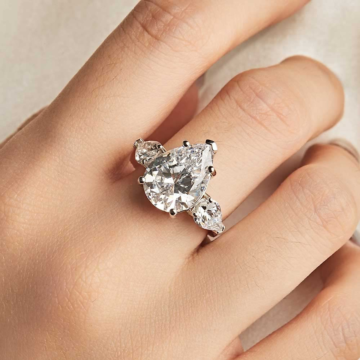 Michooyel S925 5.0ct Pear Cut Diamond Engagement Ring Cubic Zirconia Sterling Silver Wedding Ring Bridal Ring Band Fine Jewelry For Women