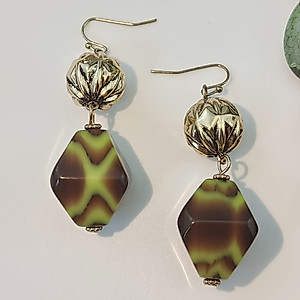 Bocar 2 Layer Statement Chunky Beaded Fashion Necklace Earrings Set for Women Gifts (NK-10384-olive-set)