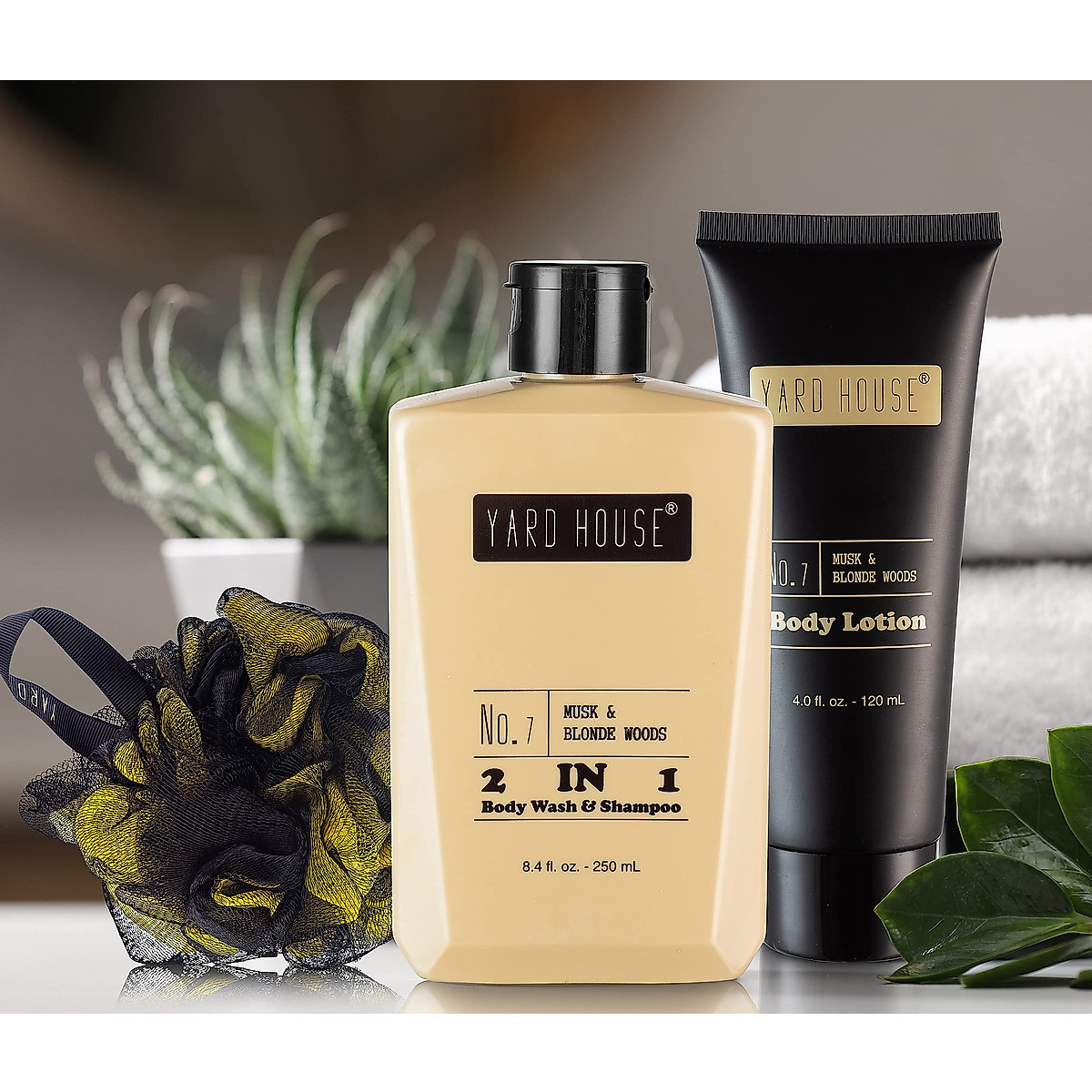 Yard House Mens Bath and Body Gift Set - Musk and Blonde Woods - Luxury Fathers Day Gifts From Daughter, Wife, Son For Dad, Husband - Relaxing Spa Kit for Him in Toiletry Bag w. Full Size Items