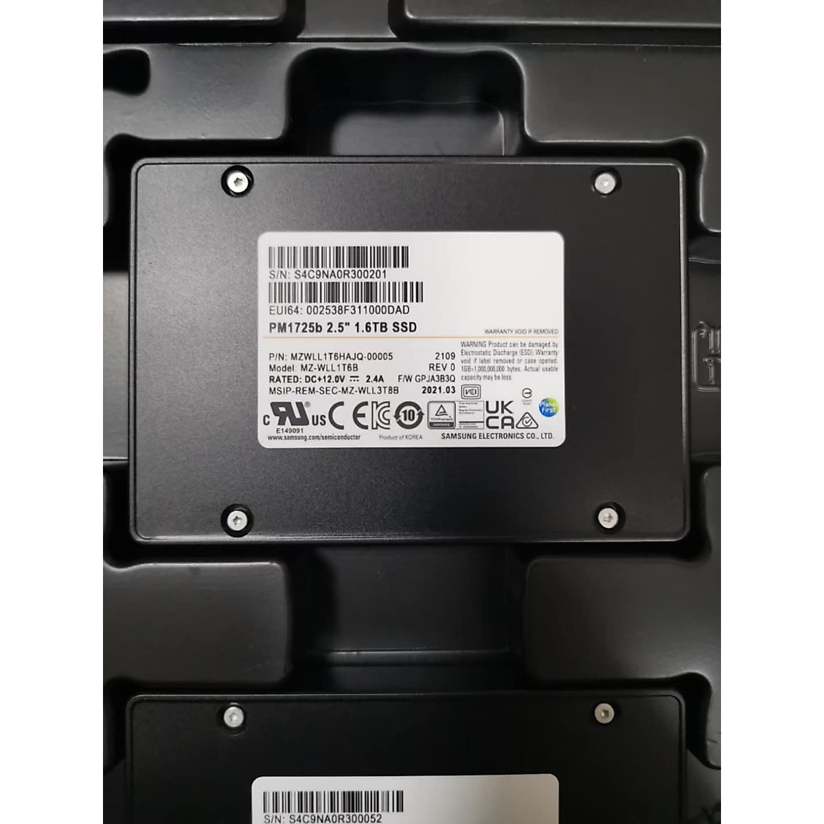 1.6TB PM1725b U.2 Nvme 2.5" PCIe Gen3 x4 PCI Express 3 DWPD Enterprise Solid State Drive for Dell HP Lenovo Supermicro Server