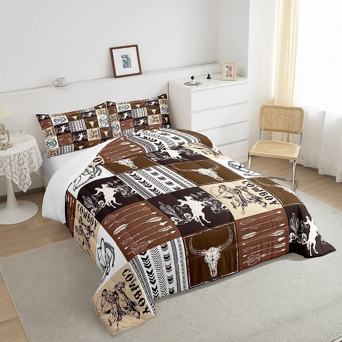 Manfei Western Cowboy Comforter Set Queen Size, Bull Skull Horse Arrow Print Quilt Set with 2 Pillowcases, Geometric Grid Brown Plaid Print Bedding Set 3pcs for Kids Boys Teens Bedroom Decor