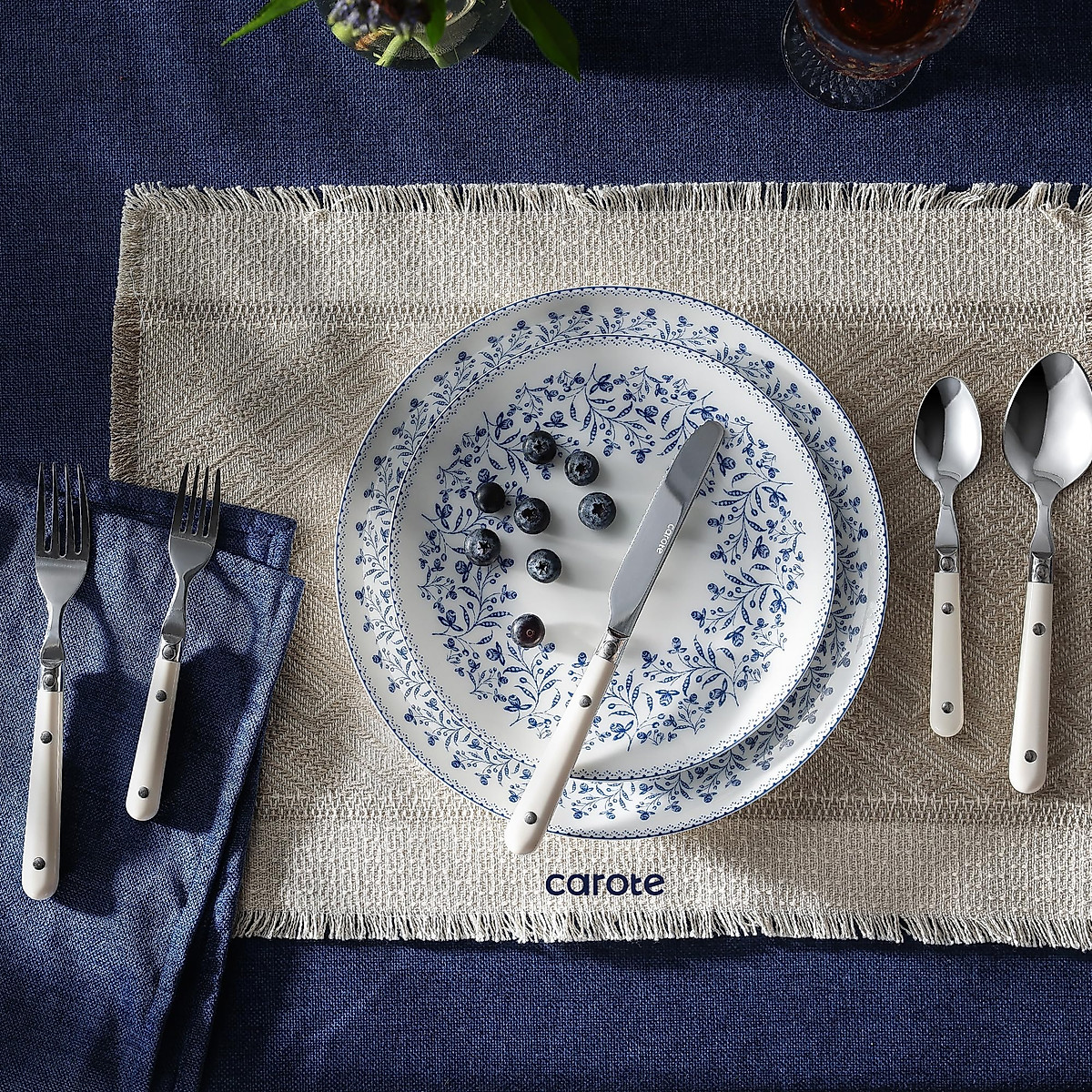 CAROTE 30-Piece Silver set, Stainless Steel Flatware Set with White Handles, Triple-Riveted & Full Tang Design, Kitchen Utensils Set, Mirror Polished, Durable, White