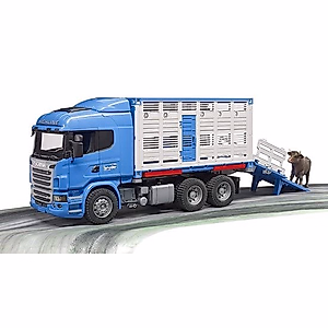 Scania R-Series Cattle Transport Truck w 1 Cattle