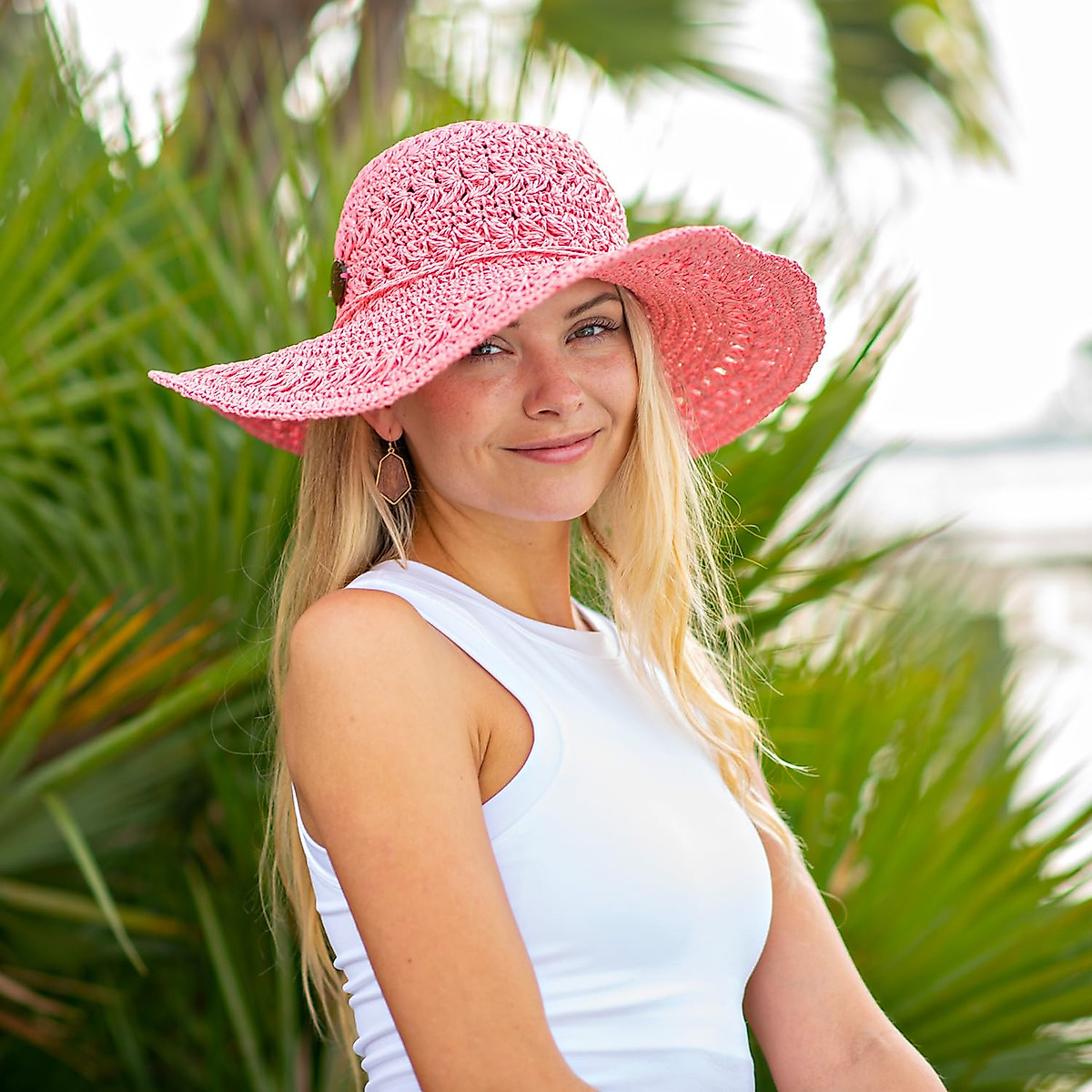 Panama Jack Women's Crocheted Toyo Sun Hat with Sizing Tie, 4" Big Brim (Natural)