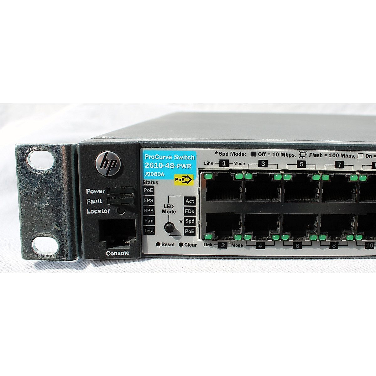 HP J9089A PROCURVE 2610-48-POE 48 Port Switch w/rackmount ears