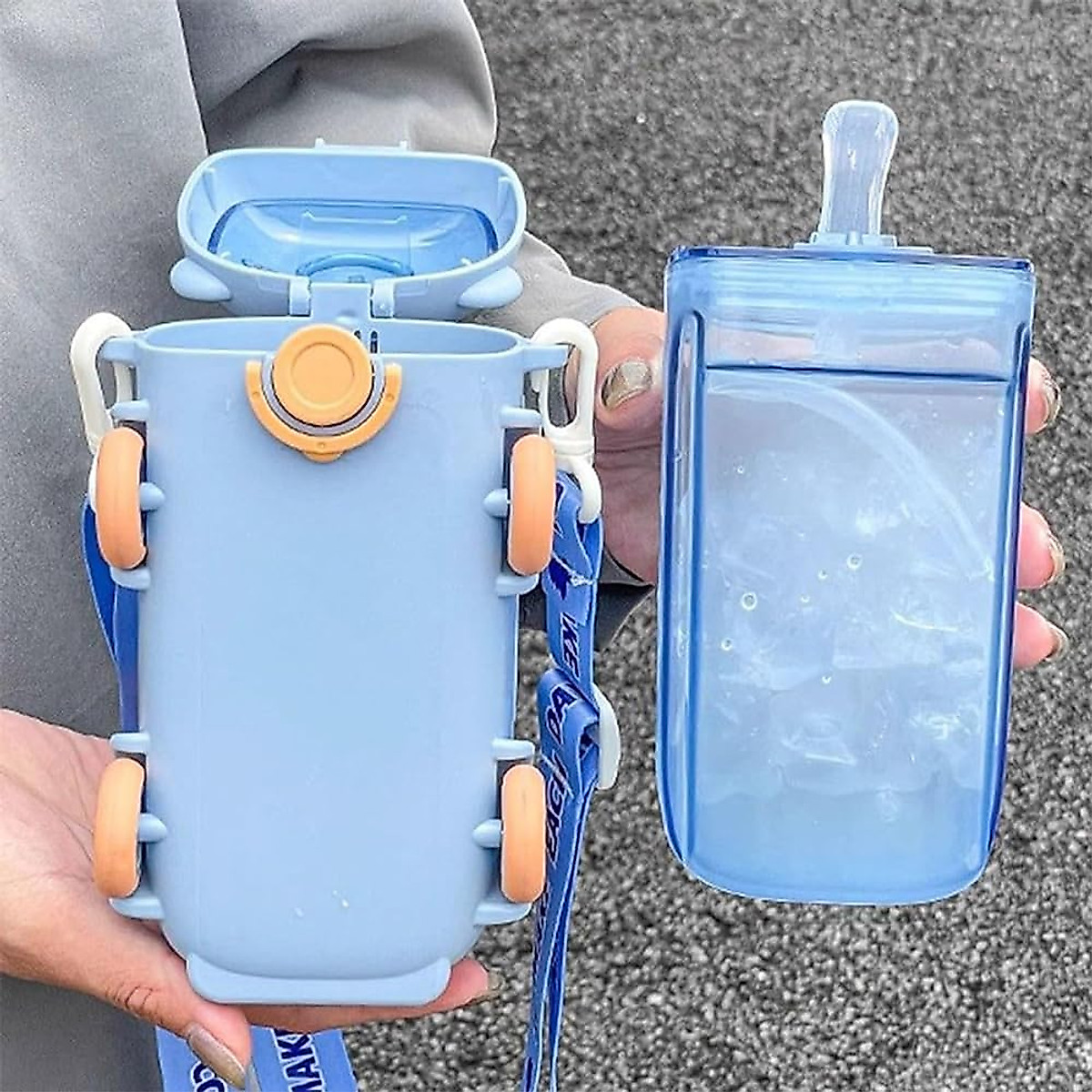 Portable Water Cup in Bus Shape with Strap, 16.9Oz Leak Proof Bus Shaped Water Cup Bottle, Portable Cute Bounce Flip Top Straw Drinking Bottle, Detachable Fun Cars Jug Toy for Camping (blue)