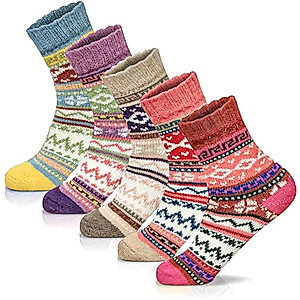 VANTILOUNIC Women Socks Winter Warm Thick Soft Wool Socks Christmas Gifts for Women Cozy Crew Socks