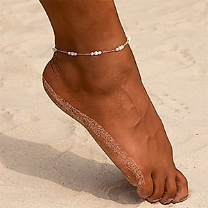 BERISO Gold Ankle Bracelets for Women 14K Gold Plated Summer Beach Cute Pearls Ankle Bracelets for Women Minimalist Anklet for Women Gold Jewelry Gift