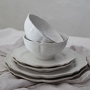 Casafina Ceramic Stoneware Soup & Pasta Bowl - Impressions Collection, White | Microwave & Dishwasher Safe Dinnerware | Food Safe Glazing | Restaurant Quality Tableware